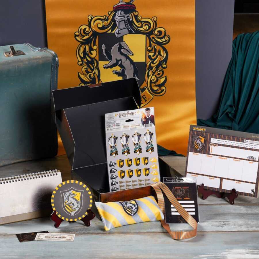 Wizarding World Harry Potter - Gift Box Hufflepuff HB002 Hediyelik ...